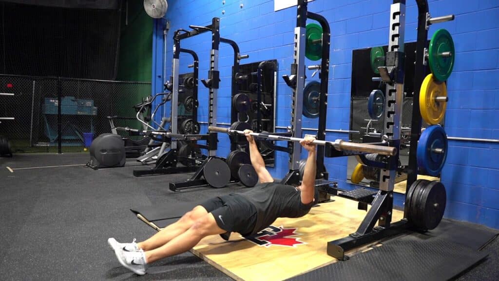 The Inverted Row: Target Muscles, Technique & Benefits