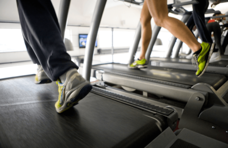 Is Treadmill Running Bad For Your Knees? - BoxLife Magazine