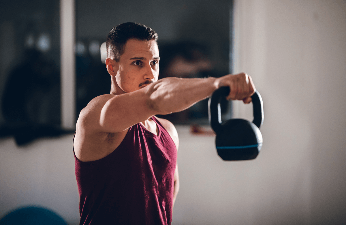 How To Do The Single-Arm Kettlebell Row - BoxLife Magazine