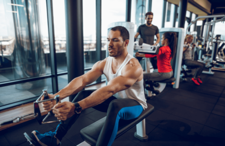 How To Use The Low Row Machine: What You Must Know - BoxLife