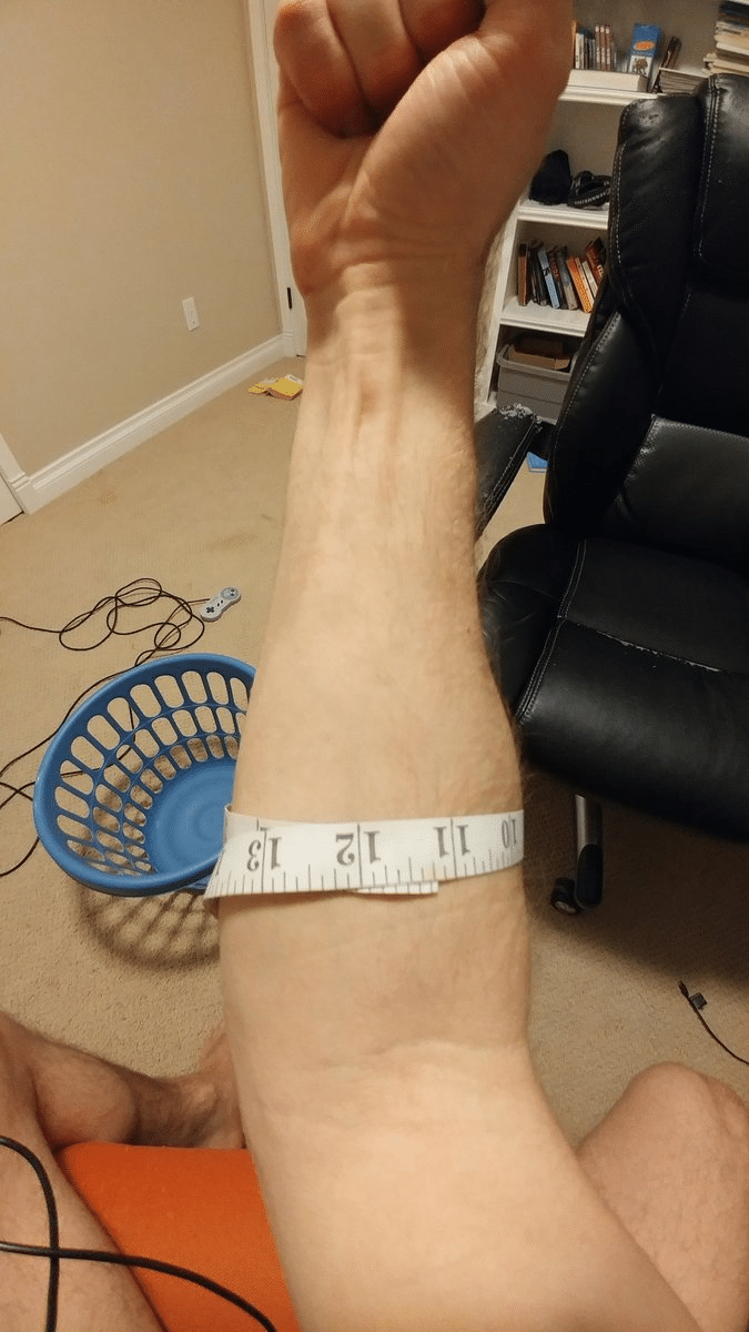 Forearm Flex – What’s The Average Forearm Size For Men and Women (And ...