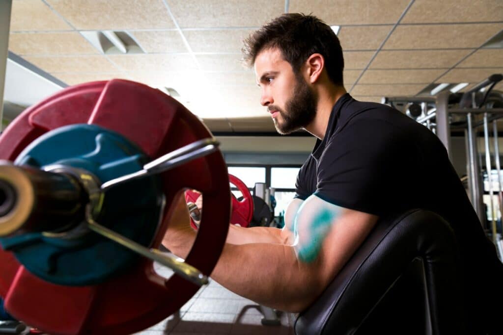 The Science Behind Preacher Curls: How-to, Tips, Muscle Worked and ...