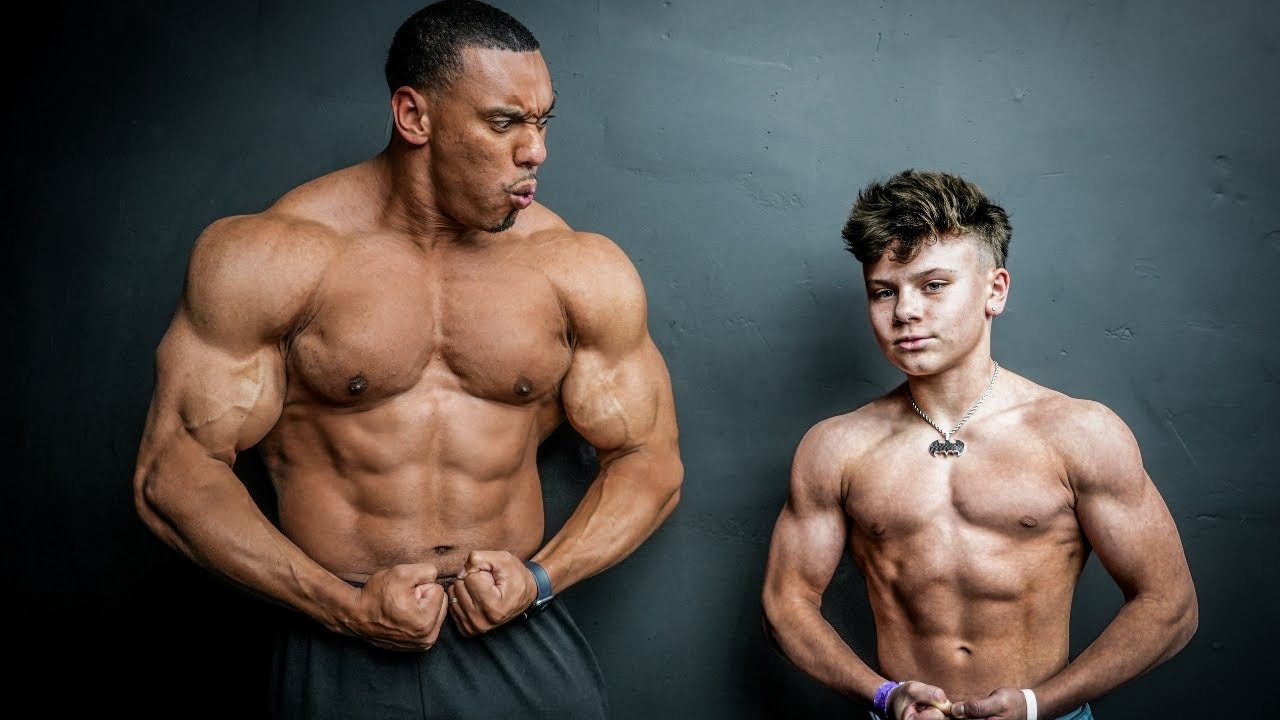 14-Year-Old Teen Benches Double His Bodyweight and Leaves Larry Wheels ...