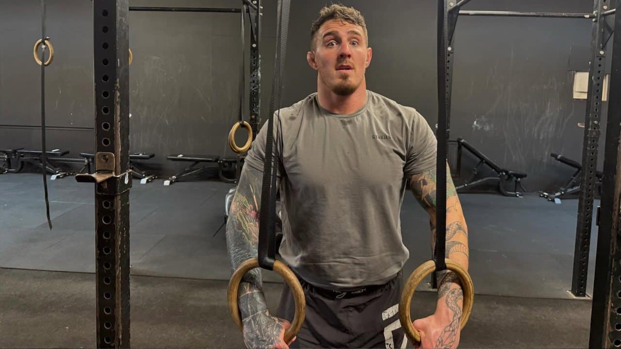 UFC Heavyweight Tom Aspinall Thought CrossFit Would Be a Breeze - Then ...