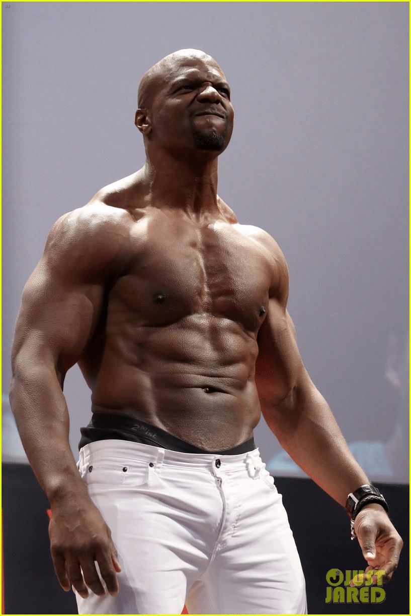 Terry Crews Hasn't Changed His Workout in 20 Years (And Eats Cake Most ...