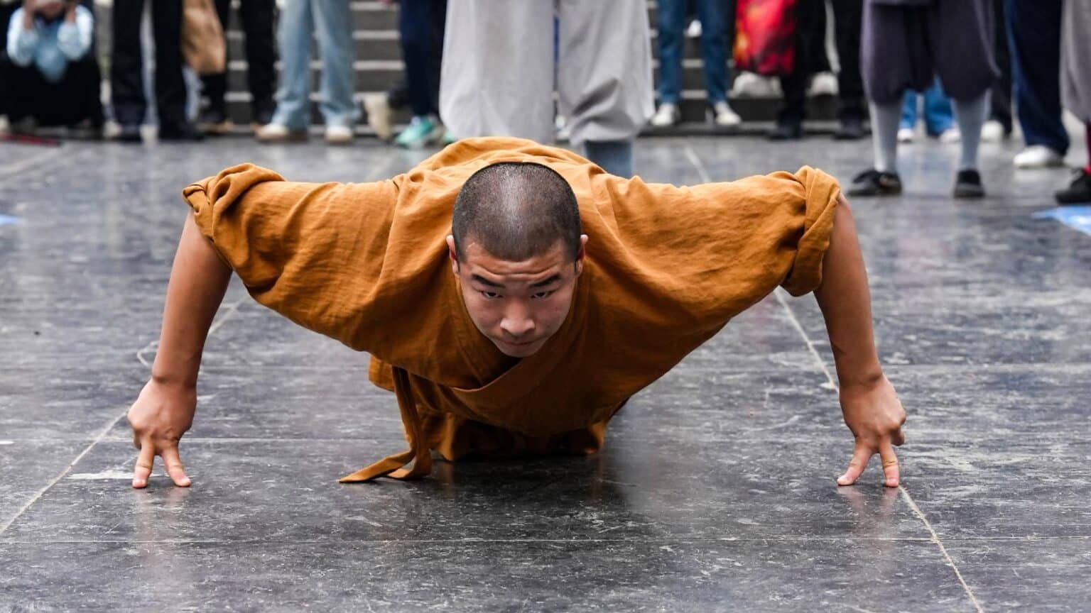 Shaolin Monks Built World-Class Strength Without Weights. 6 Ancient ...