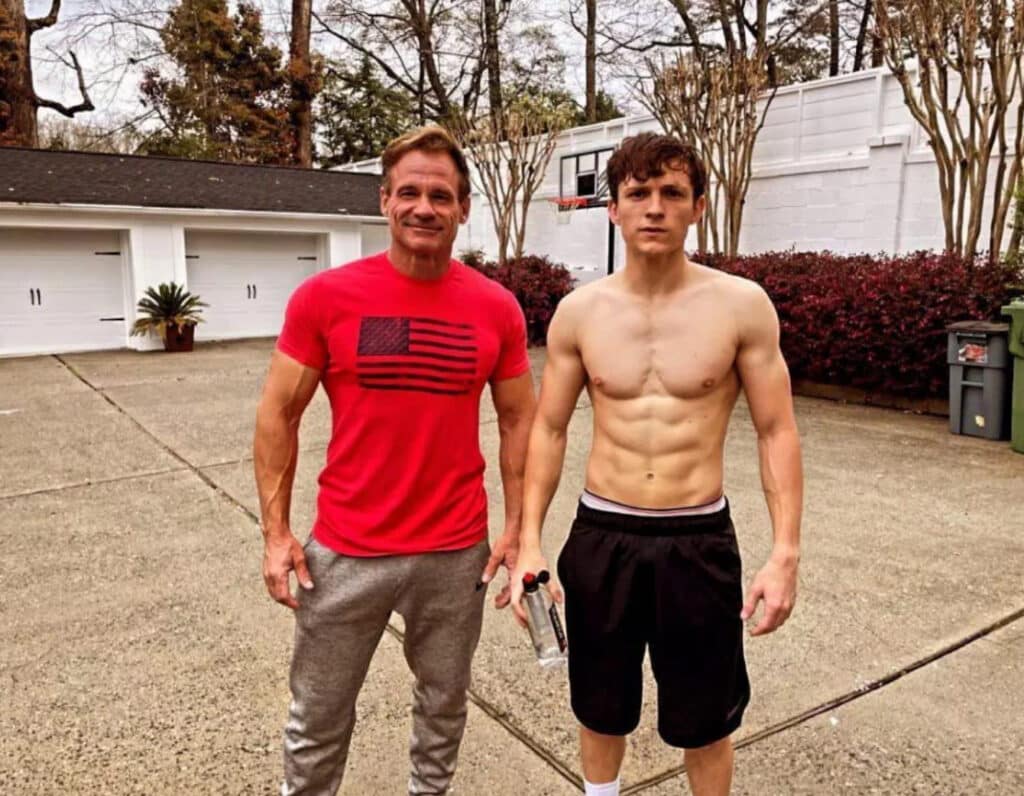 Tom Holland Did 27 Rounds of the Classic CrossFit Workout “Cindy” in 20 ...