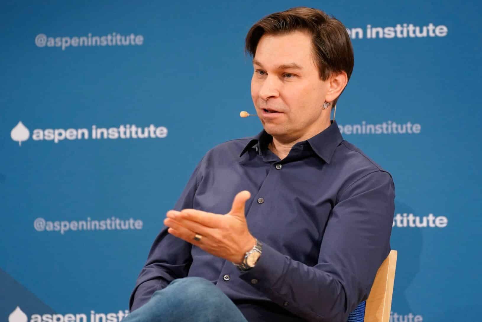 This 55-Year-Old Harvard Scientist Is the World’s Leading Anti-Aging ...