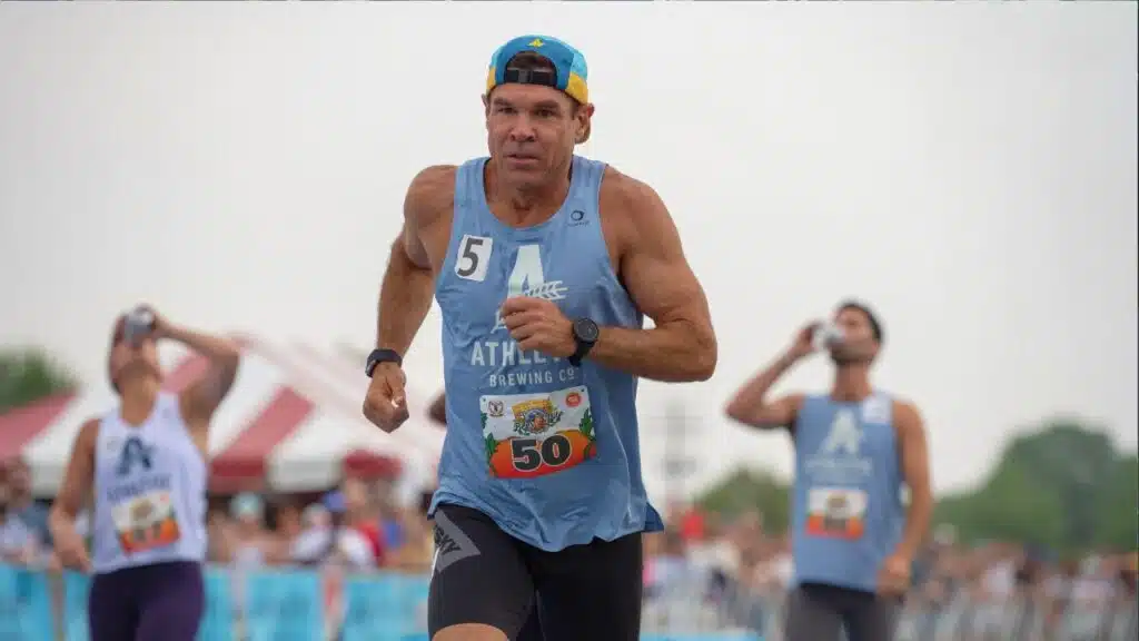 This 10-Year Opioid Addict Turned World Champion Runner at 54 Still ...