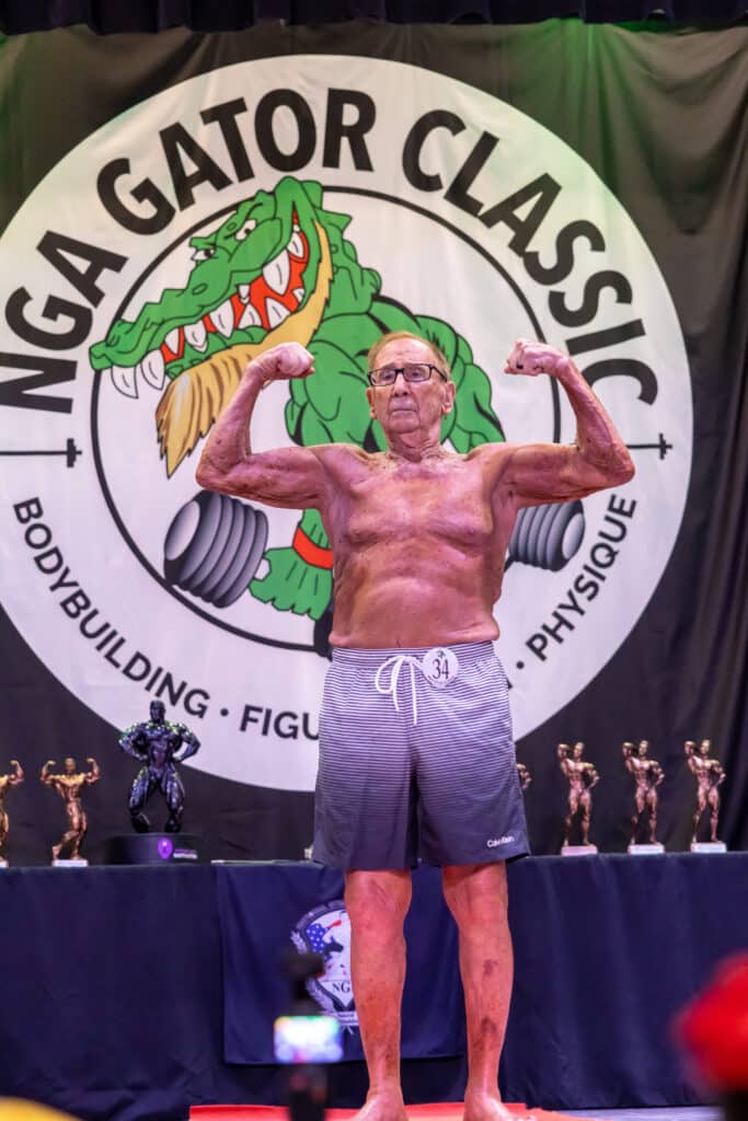 100-Year-Old Bodybuilder Still Trains 6 Days a Week and Just Won ...